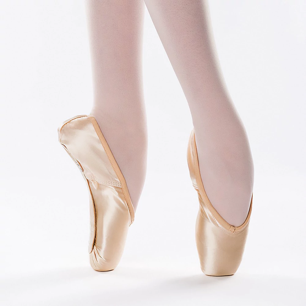 Freed of London Classic Plus spicc cipő - RAKTÁRON - Freed of London ...